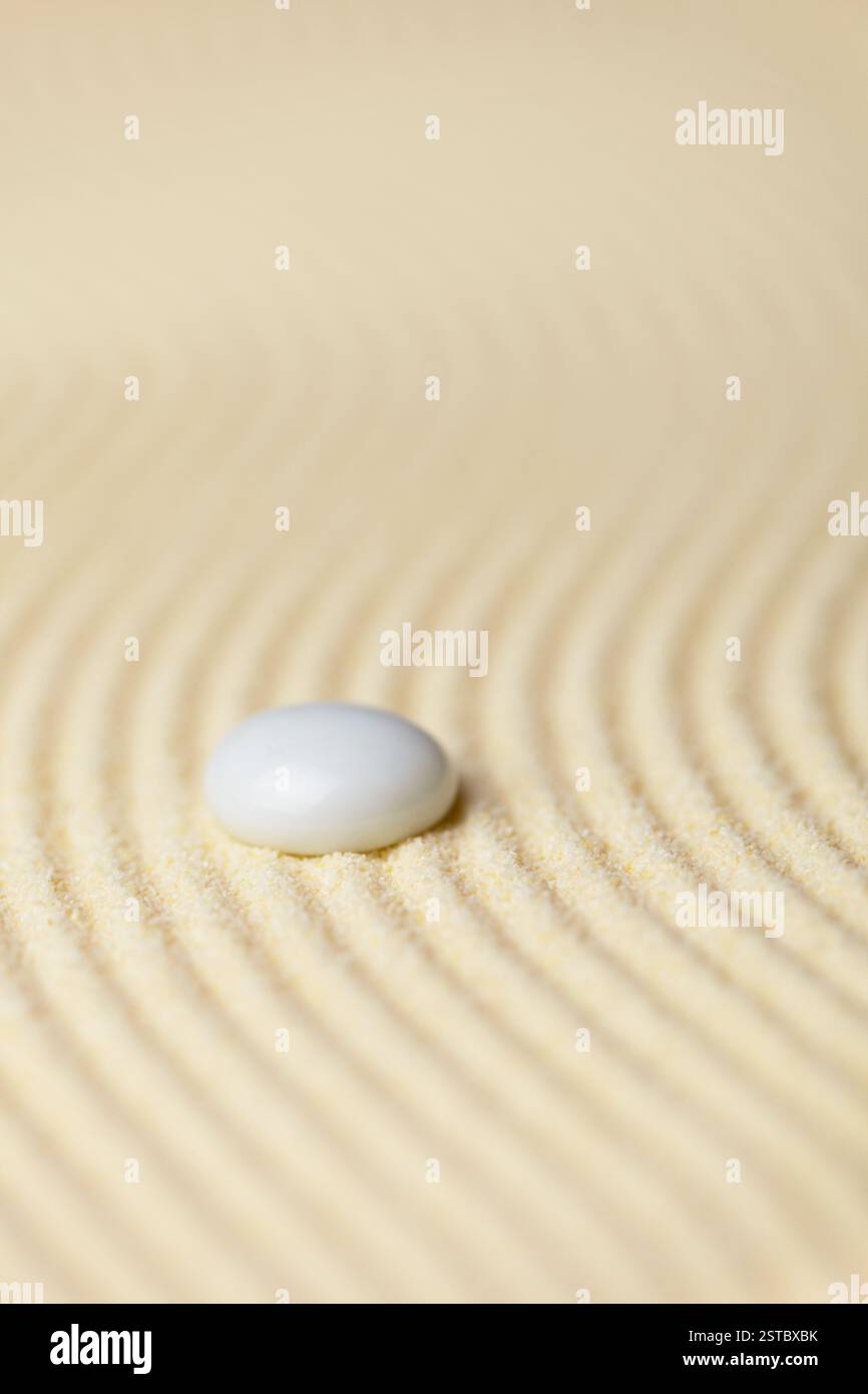 White drop hi-res stock photography and images - Alamy