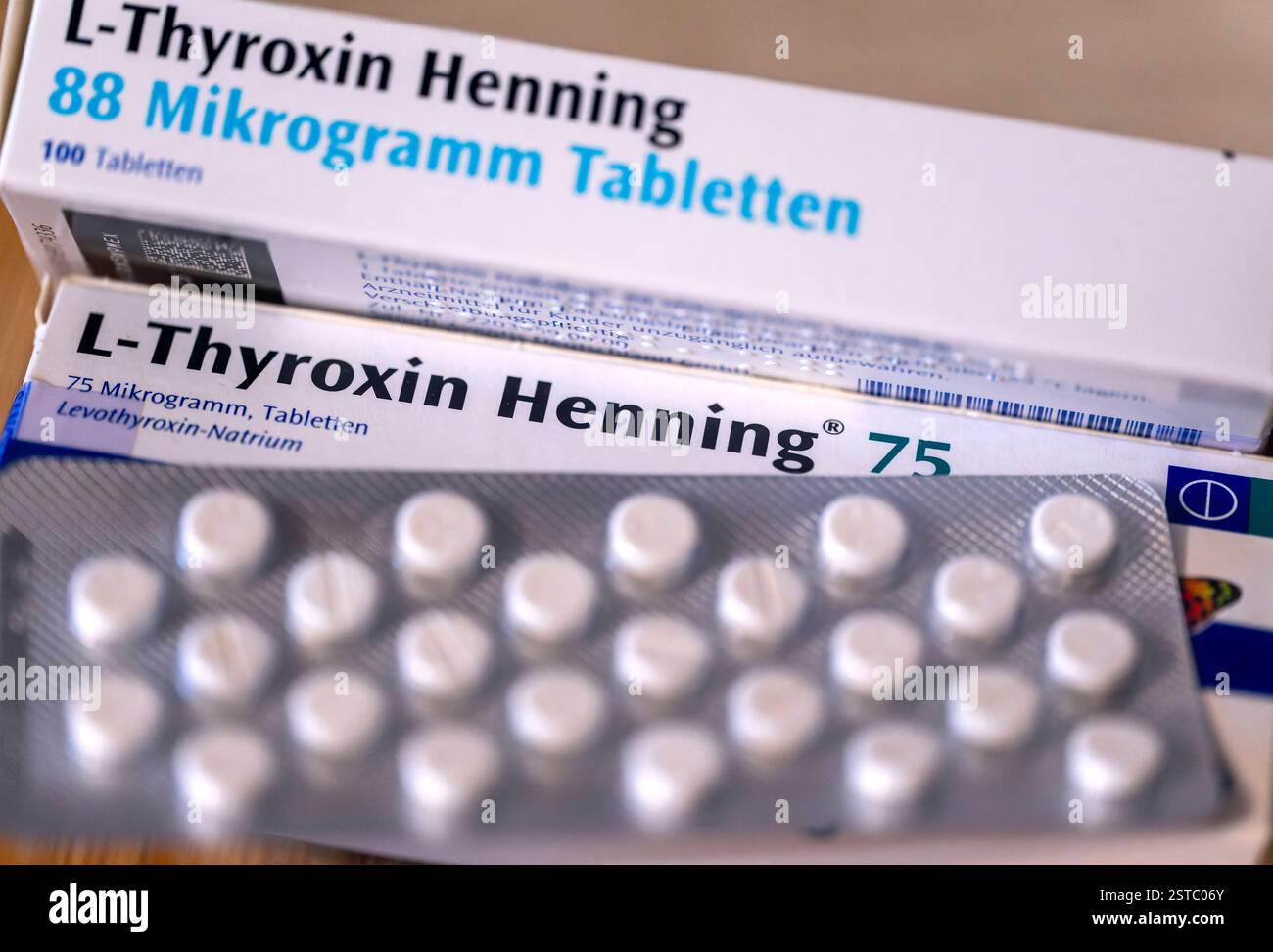 Kropfbildung hi-res stock photography and images - Alamy
