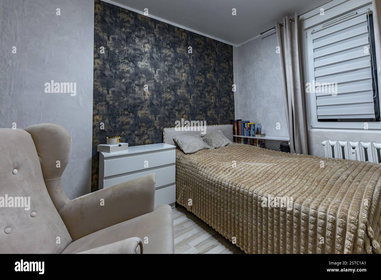 Bedroom renovation, wallpapering, wall painting, modern living room, modernist interior design ...