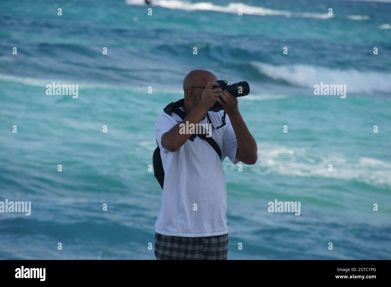 Miami beach photographer, capturing stunning moments on the iconic ...