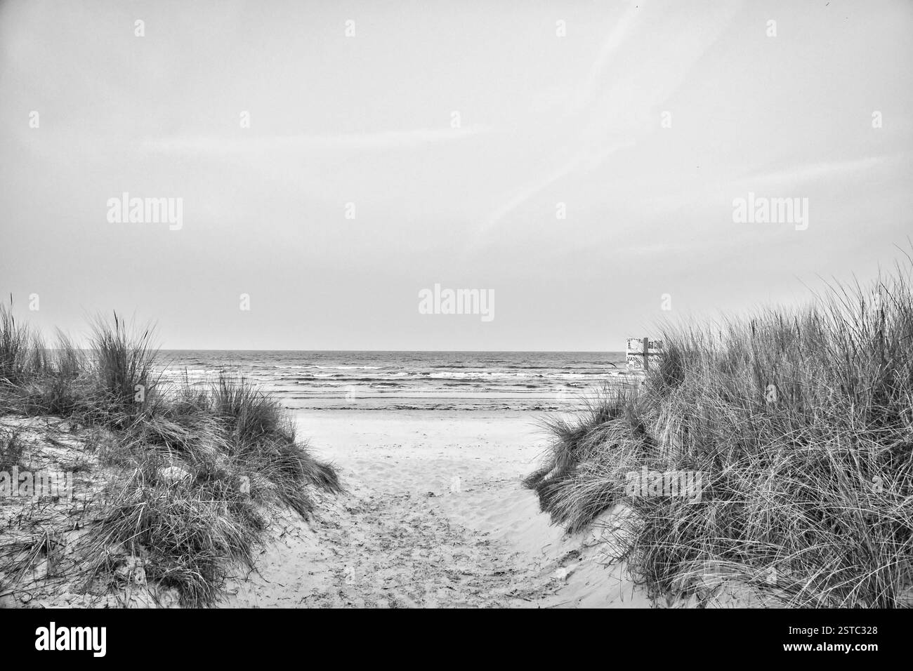 Wave sea sand dunes Black and White Stock Photos & Images - Alamy