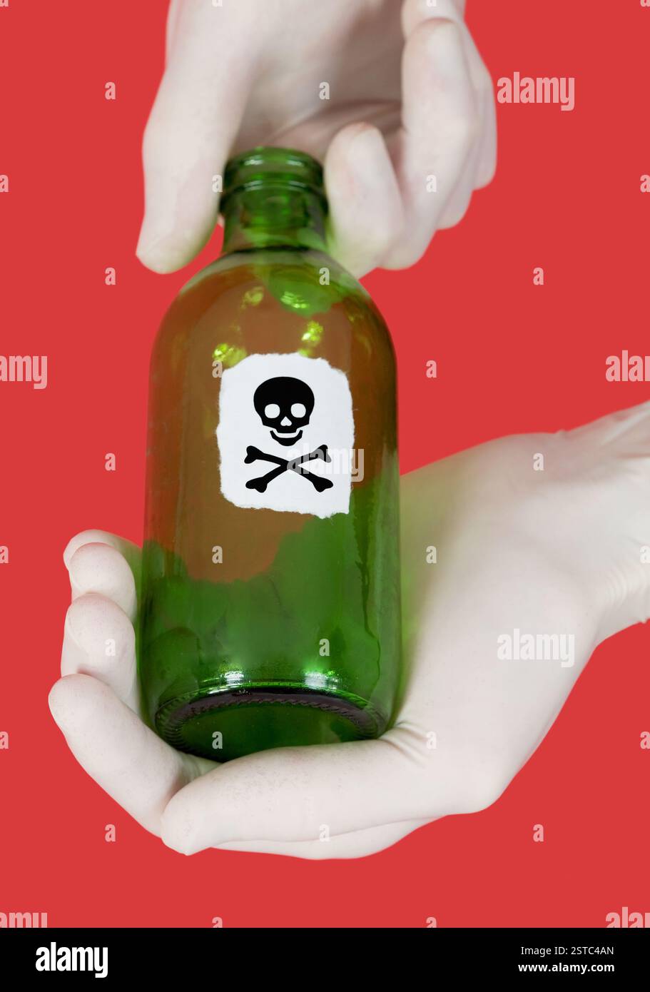 Green skull hi-res stock photography and images - Alamy