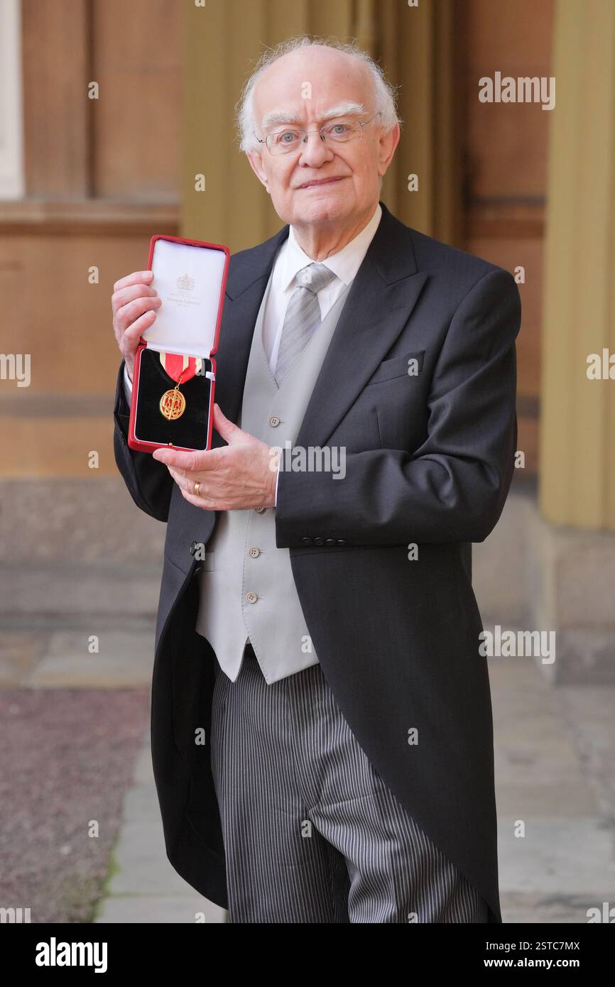 Sir john rutter composer hi-res stock photography and images - Alamy
