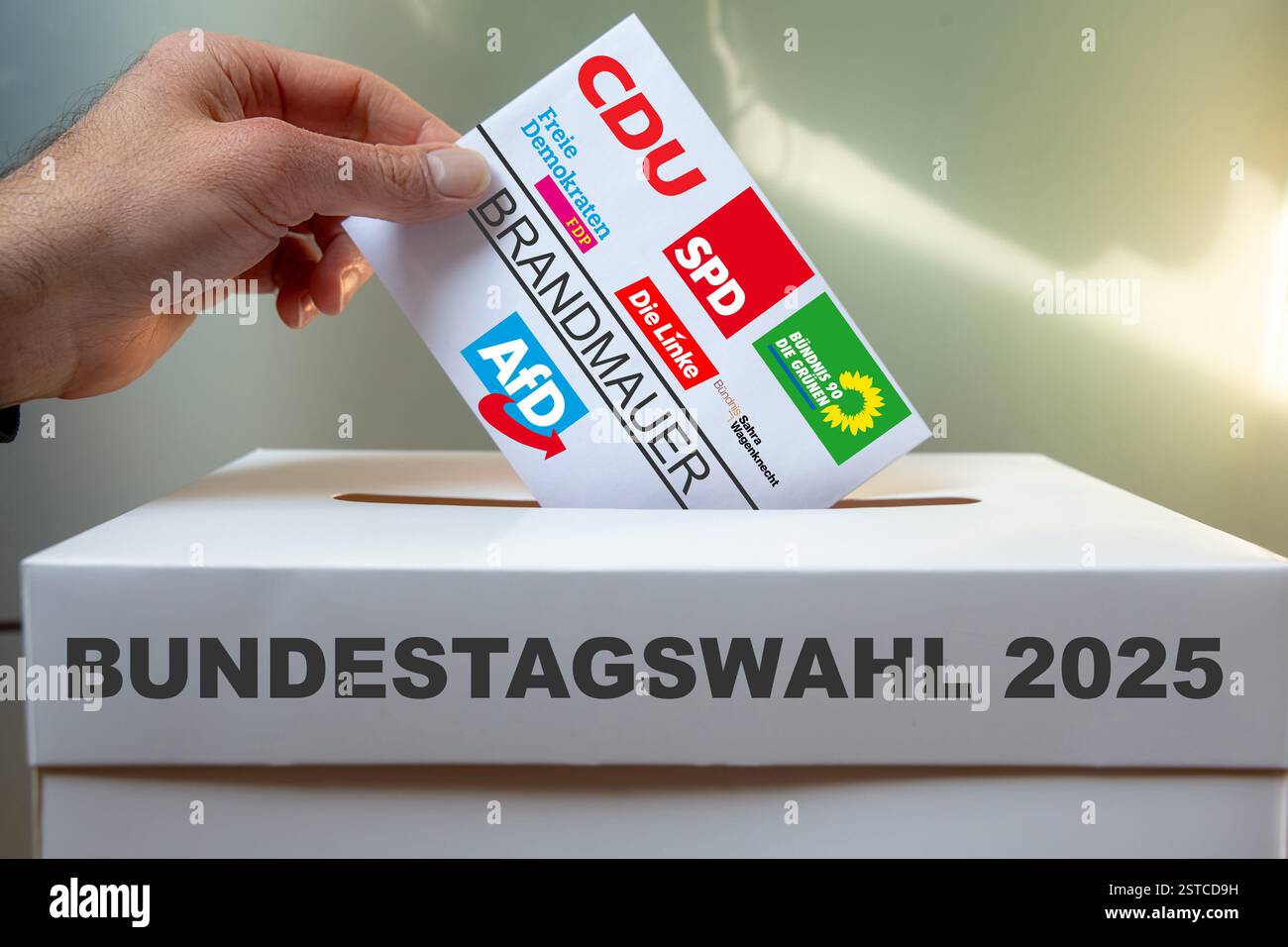 Bundestag election 2025: Symbolic ballot box and an envelope with the ...
