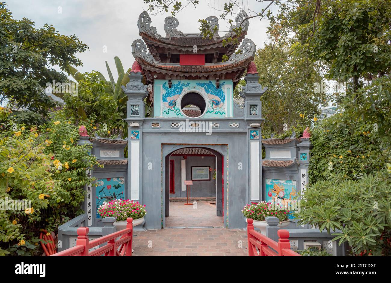 Colorful traditional Vietnamese architecture gate structure design at ...