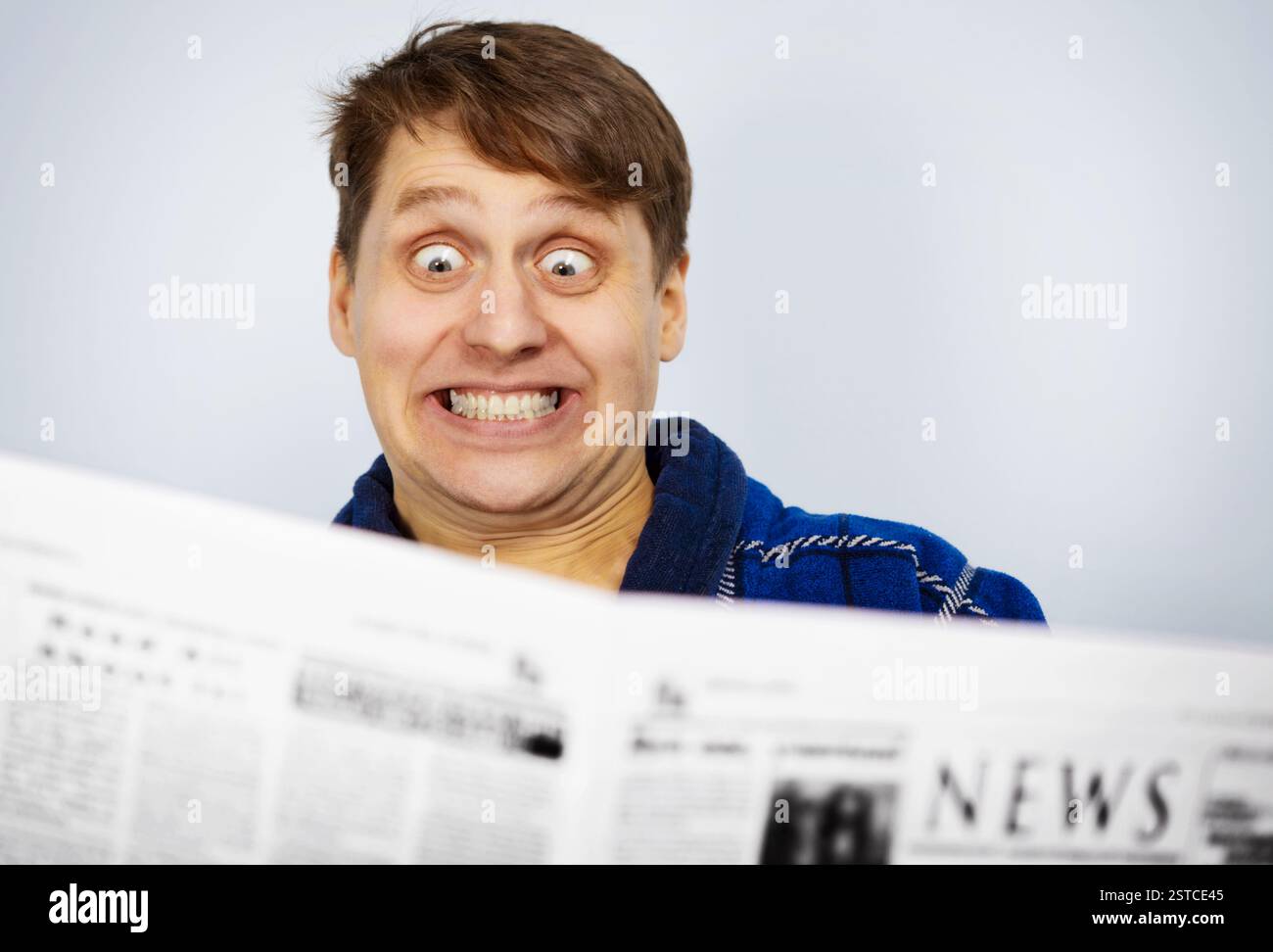 Newspaper surprise shock hi-res stock photography and images - Alamy