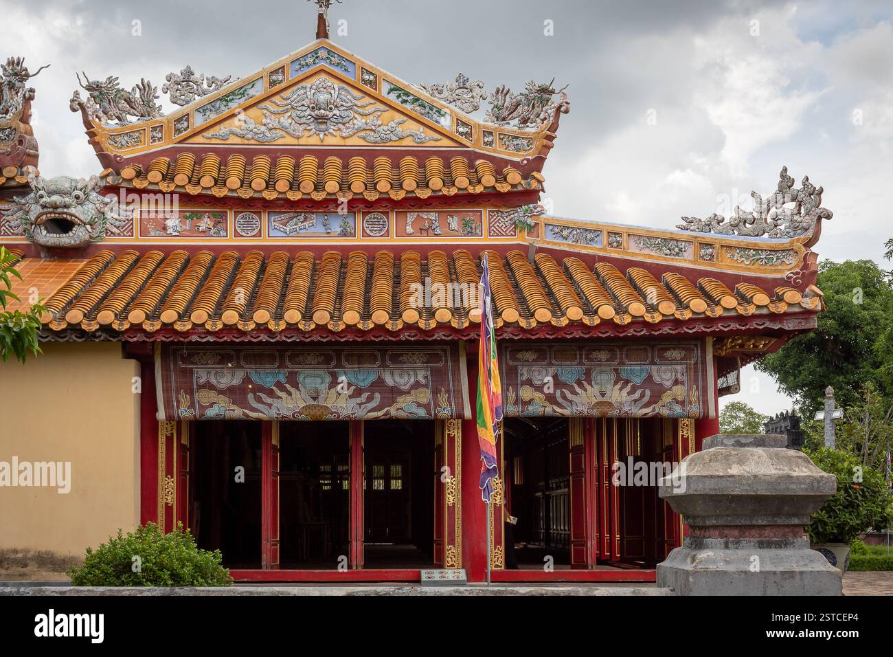 Colorful traditional style tomb building structure at the Mausoleum of ...