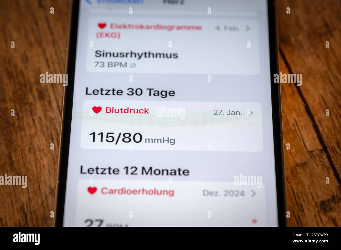 App ekg hi-res stock photography and images - Alamy