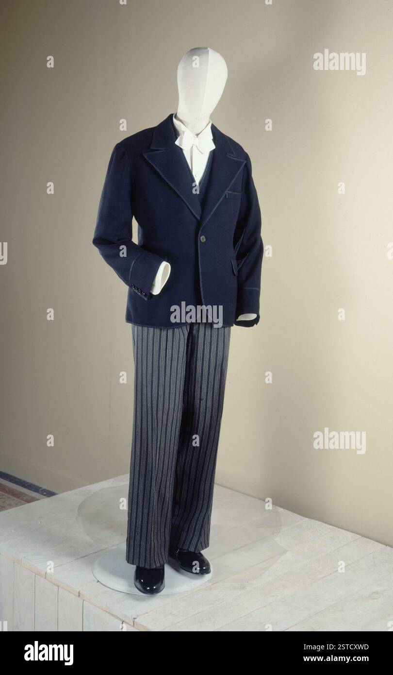 Striking illustration featuring hi-res stock photography and images - Alamy