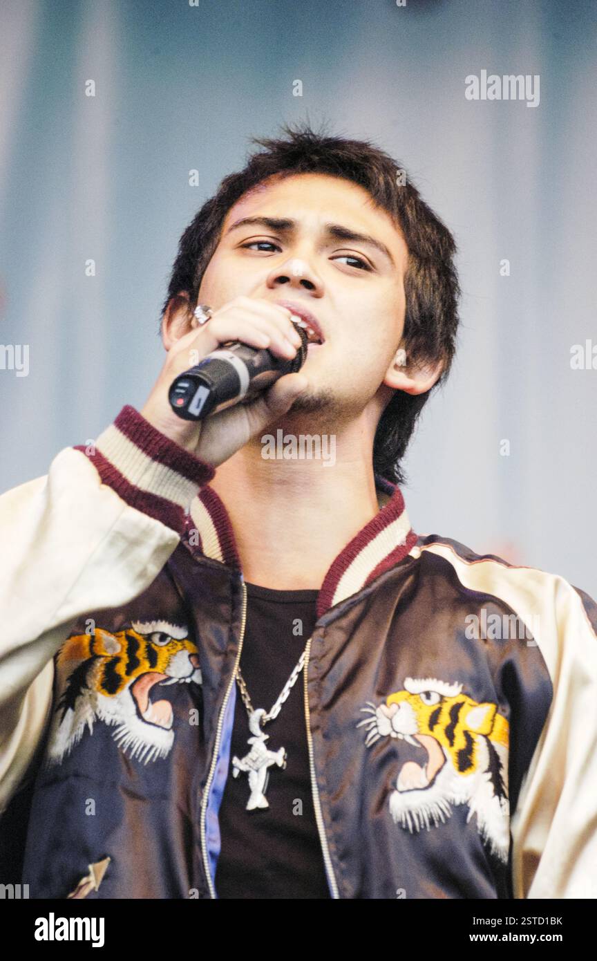 Singer BILLY CRAWFORD. Red Dragon FM Party In The Park, Coopers Field ...