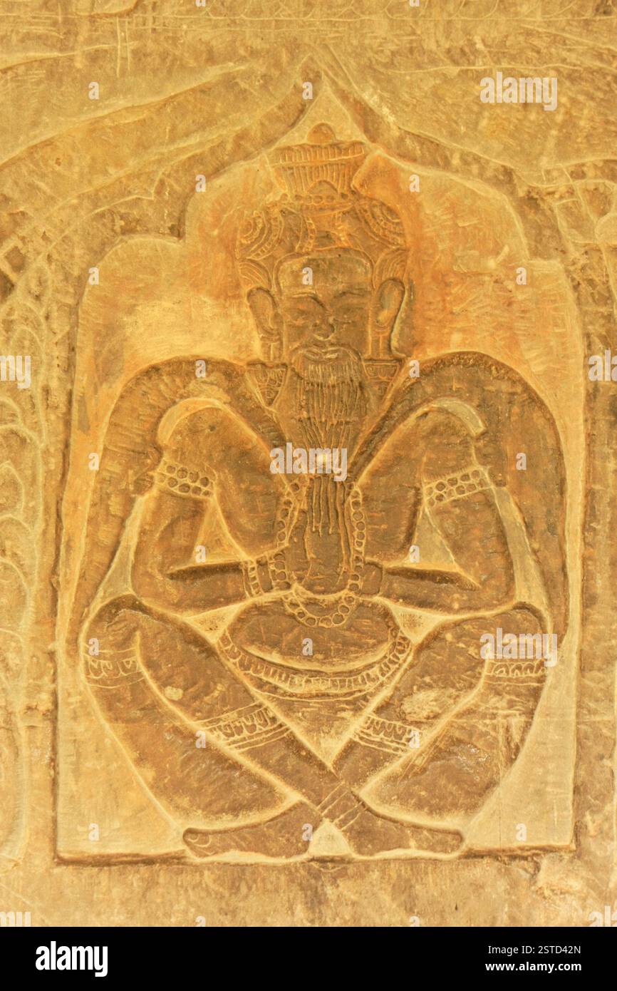 Wall bas-relief, Angkor Wat temple Stock Photo - Alamy