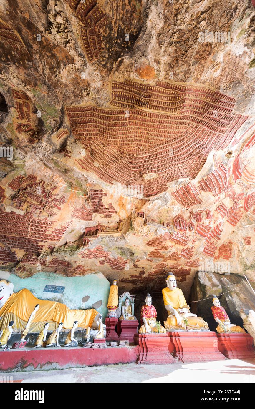 Myanmar, Kaw Goon Cave (Kawgun Cave), limestone cave temple with ...