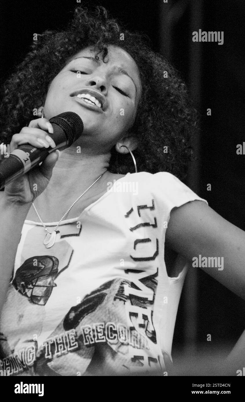 Singer JODY LEI. Red Dragon FM Party In The Park, Coopers Field ...