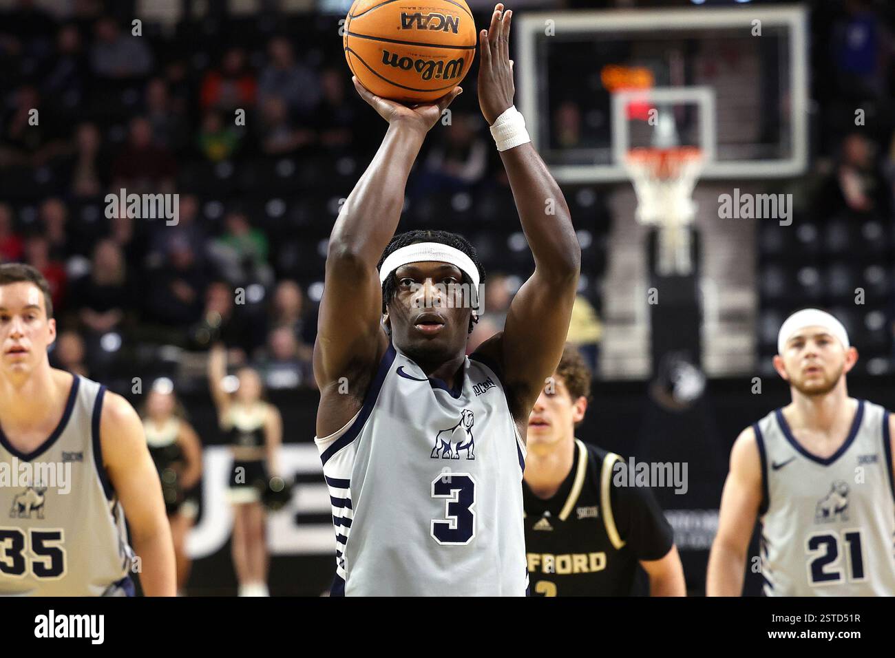 SPARTANBURG, SC - FEBRUARY 15: Samford Bulldogs guard Trey Fort (3 ...