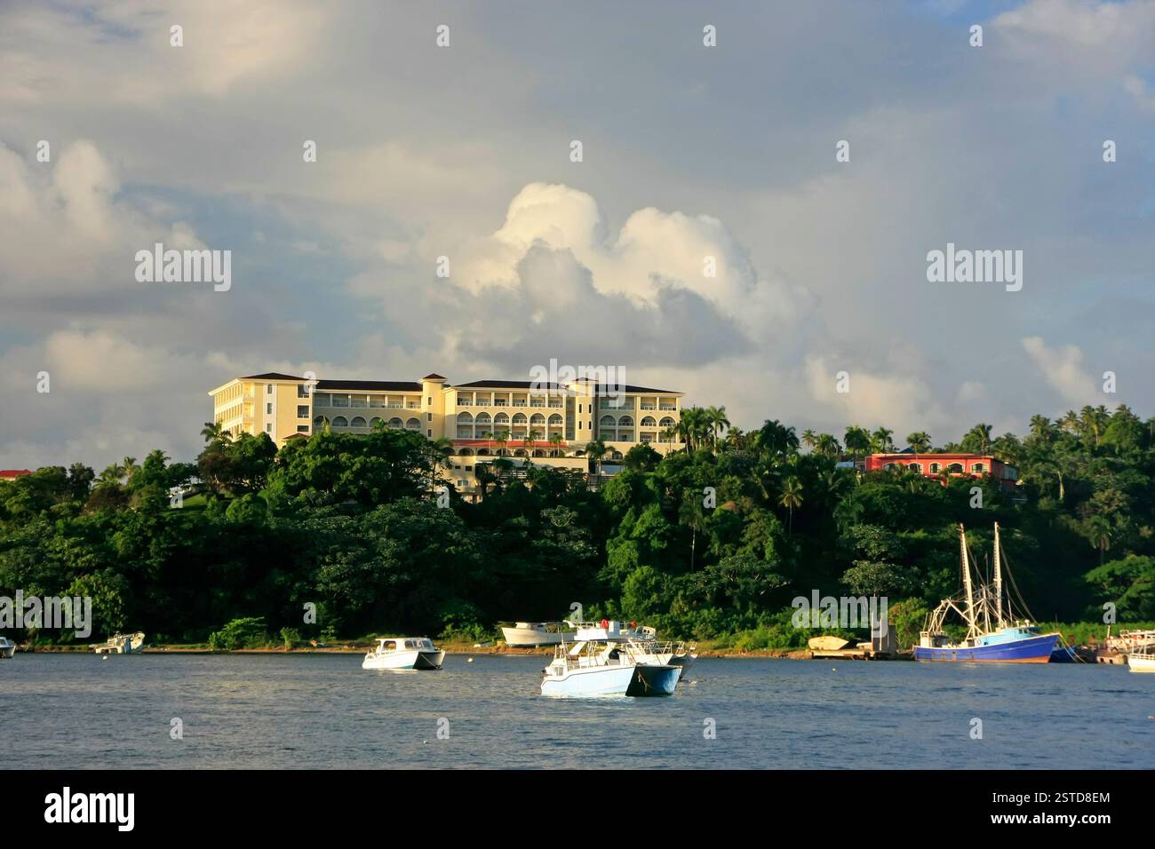 Port of samana hi-res stock photography and images - Alamy