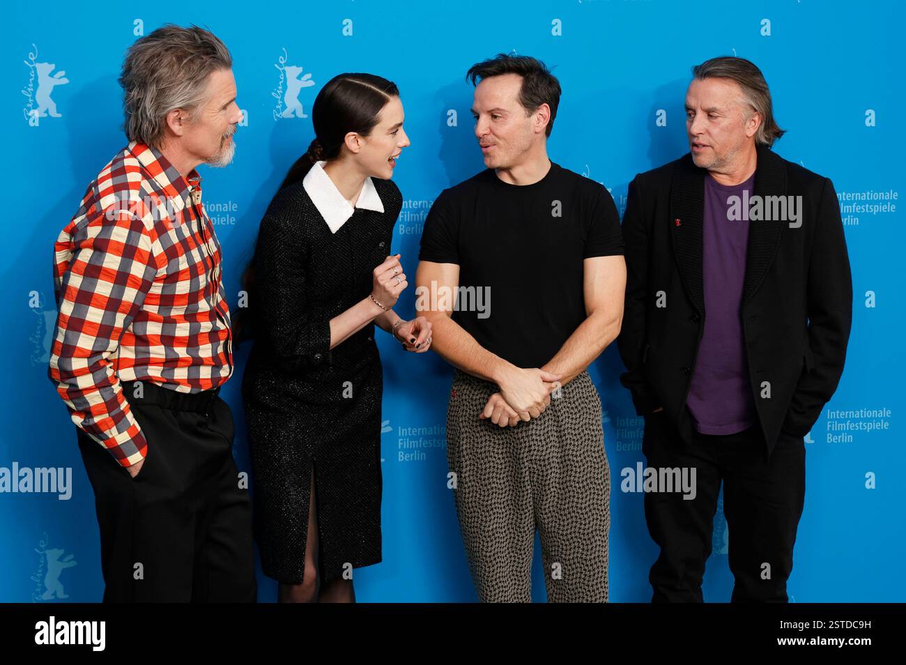Ethan Hawke, Margaret Qualley, Andrew Scott und Richard Linklater beim ...