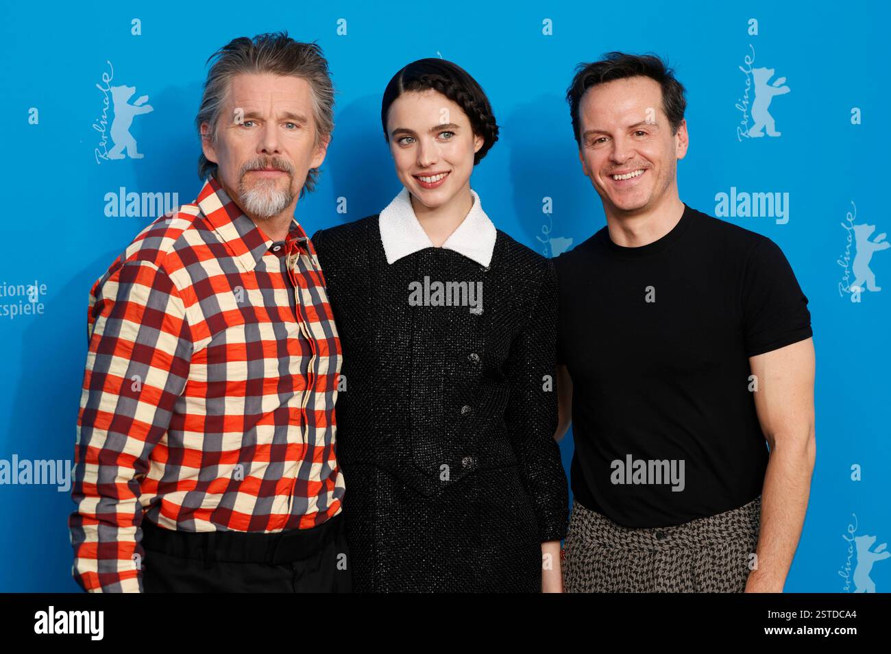 Ethan Hawke, Margaret Qualley und Andrew Scott beim Photocall zum ...