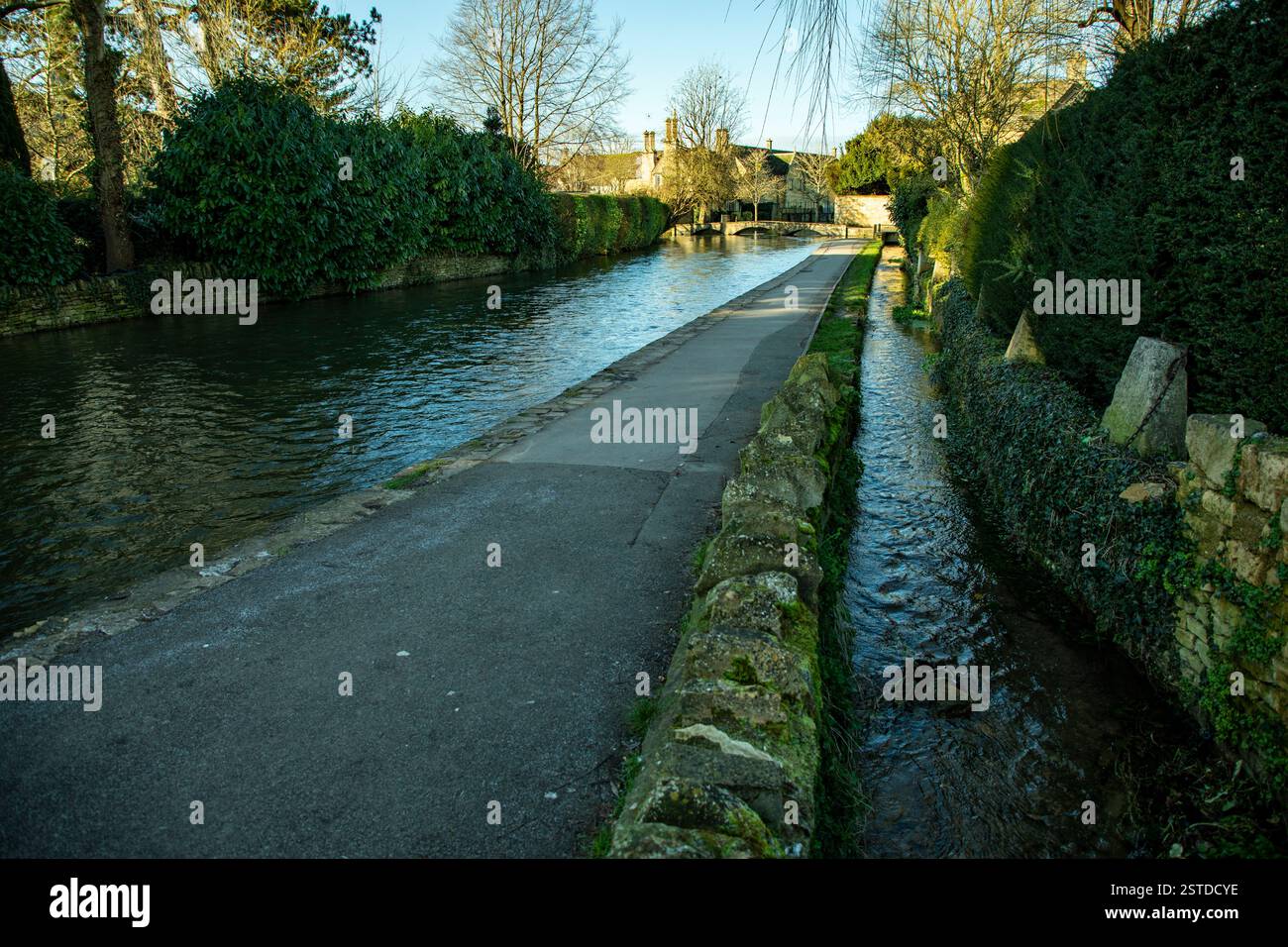 Bourton on the Water Cotswolds Stock Photo - Alamy