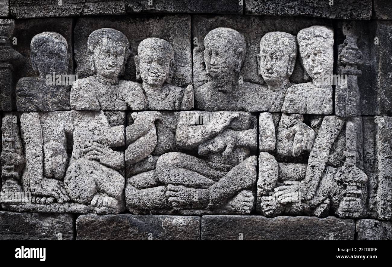 Ancient carving - Borobudur temple from Indonesia, Java Stock Photo - Alamy