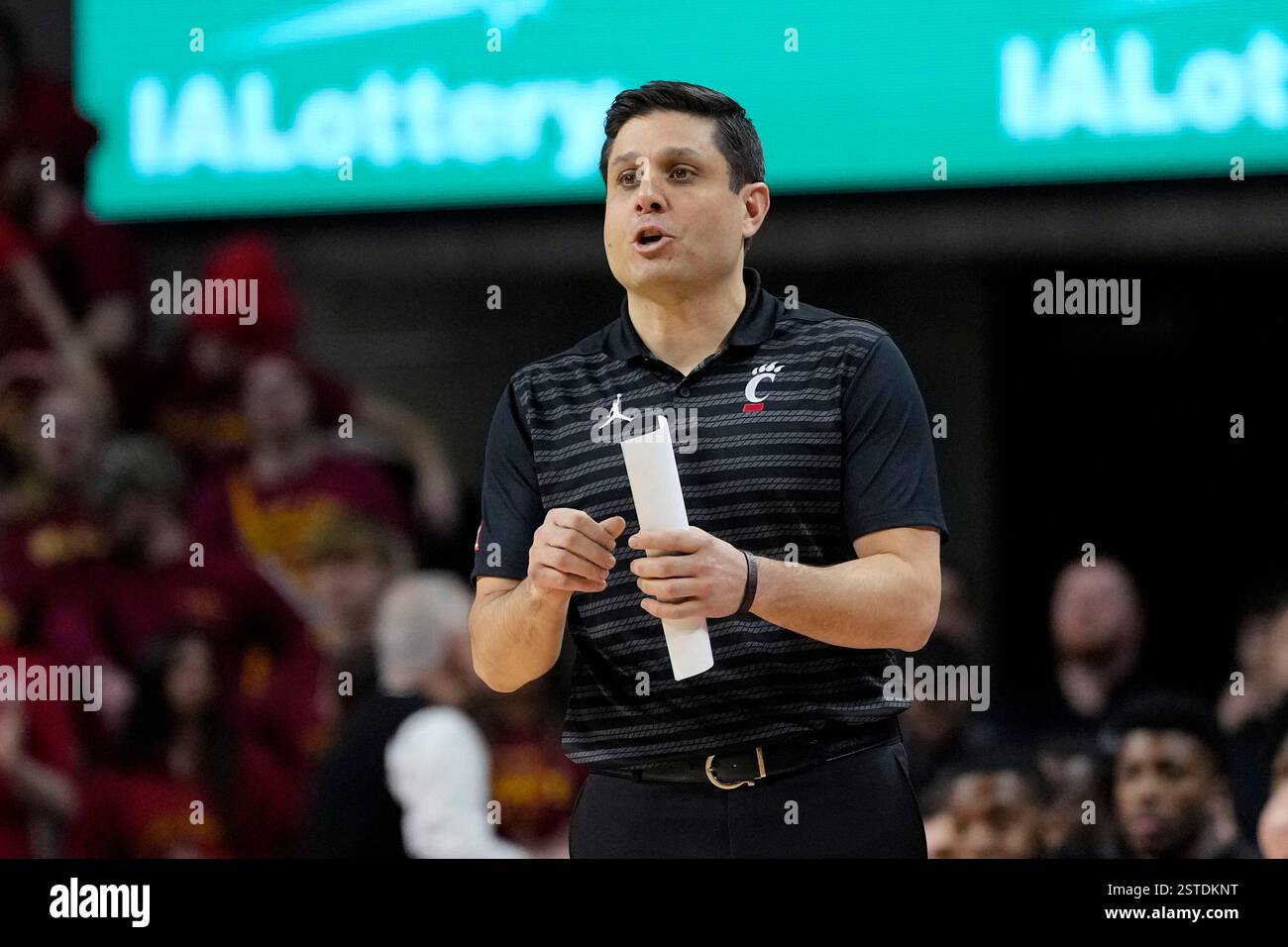 Cincinnati head coach Wes Miller watches from the bench during the ...