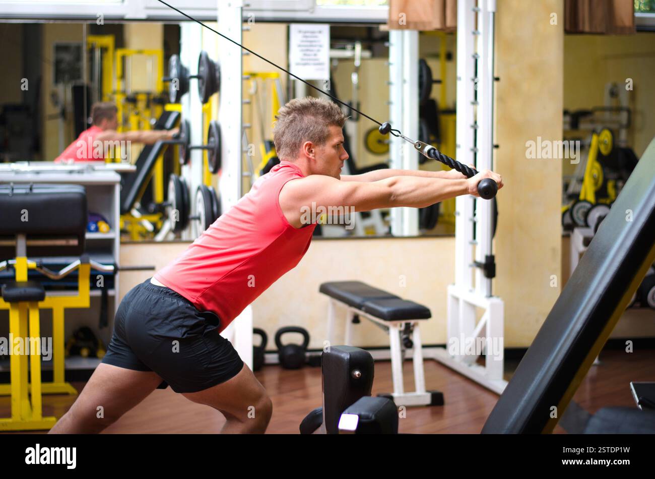 Muscular male weightlifter training hi-res stock photography and images ...