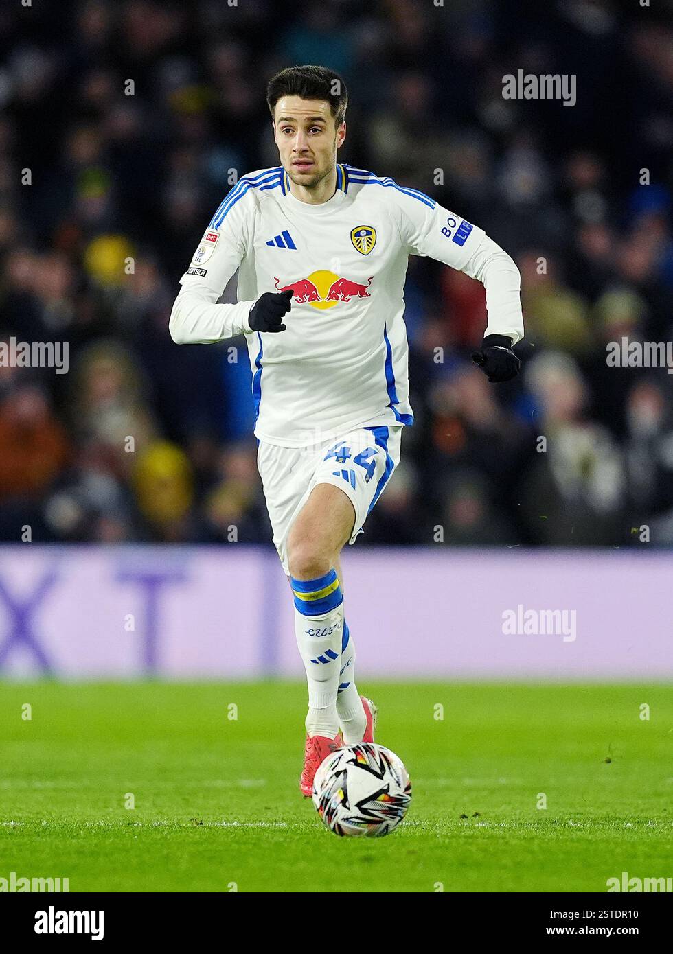 Leeds United's Ilia Gruev during the Sky Bet Championship match at ...