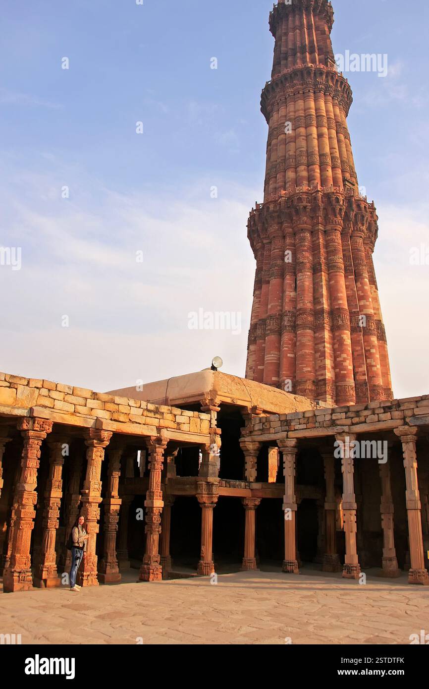Qutub Minar complex, Delhi, India Stock Photo - Alamy