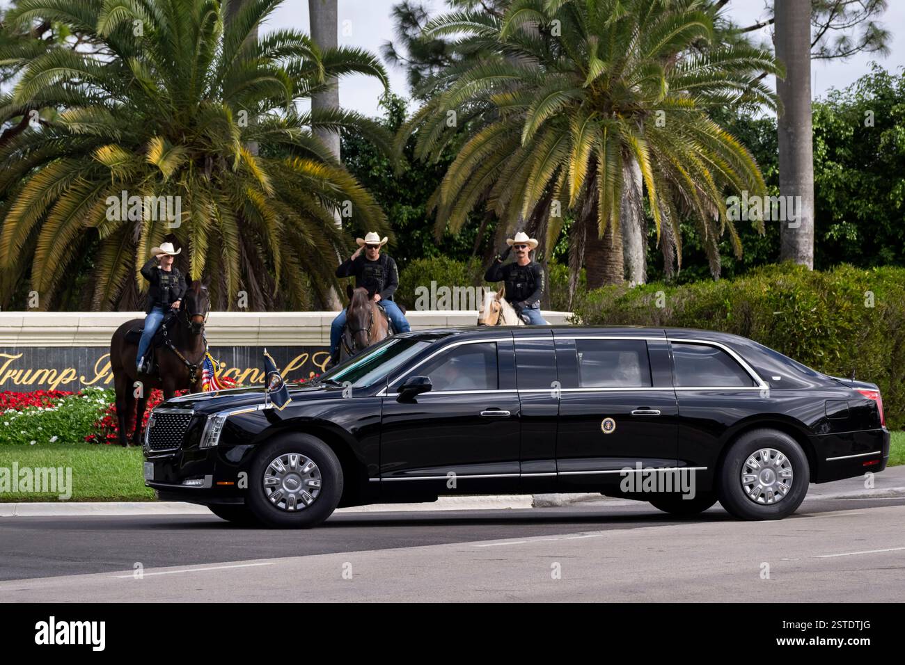 Mounted police from the Palm Beach County Sheriff's Department salute ...