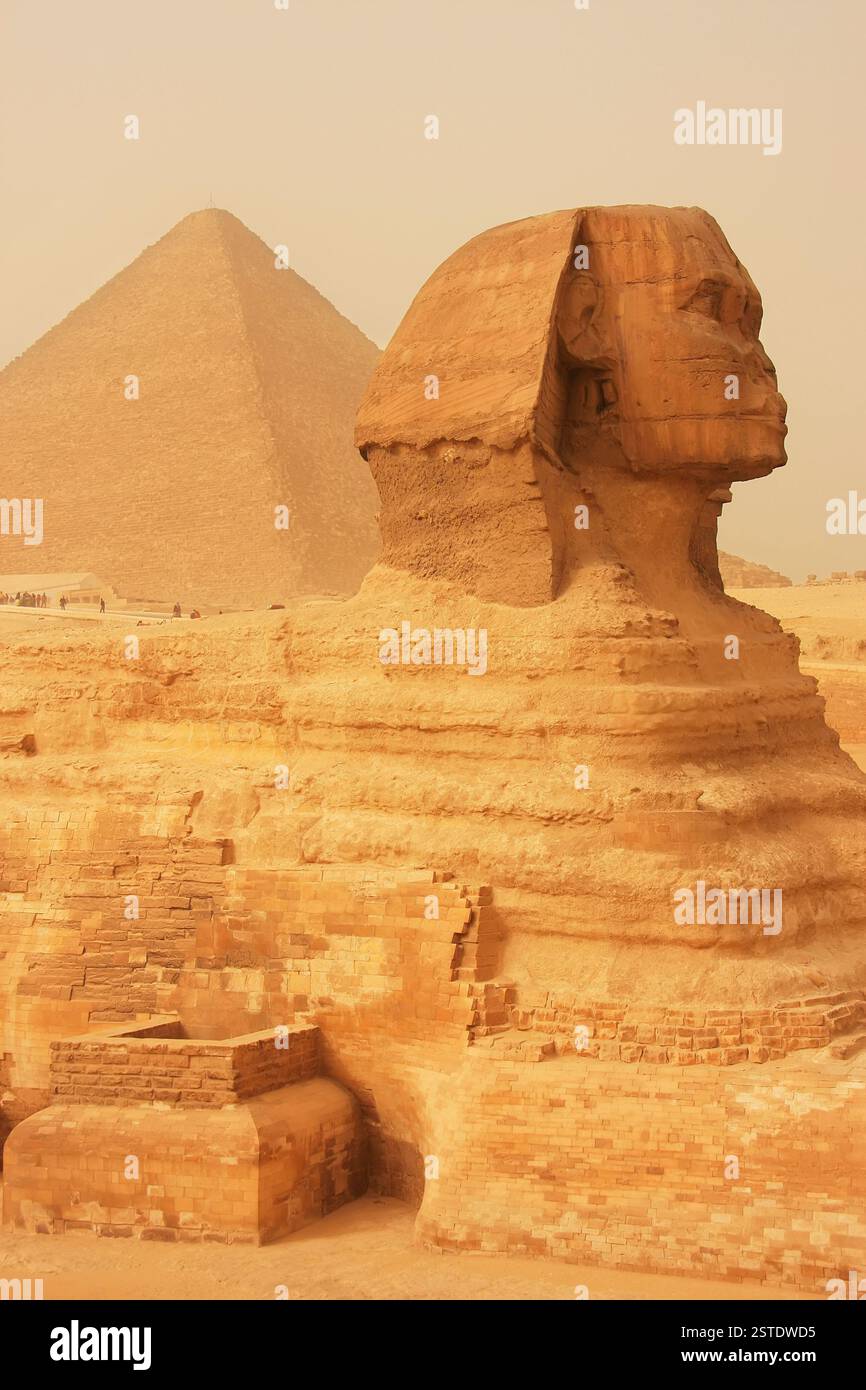 The Sphinx and Great Pyramid of Khufu in a sand st Stock Photo - Alamy