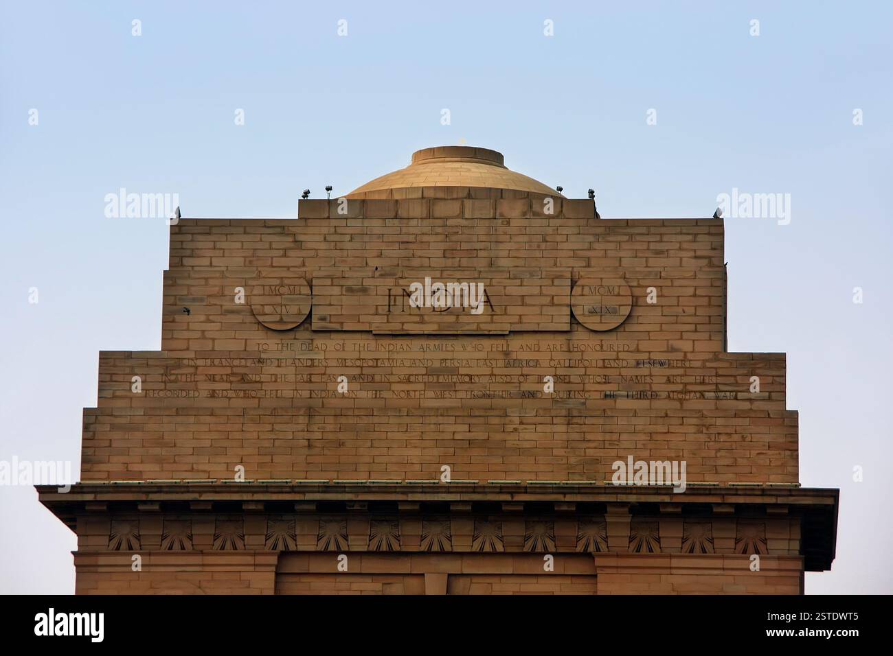 Close up india delhi gate india hi-res stock photography and images - Alamy