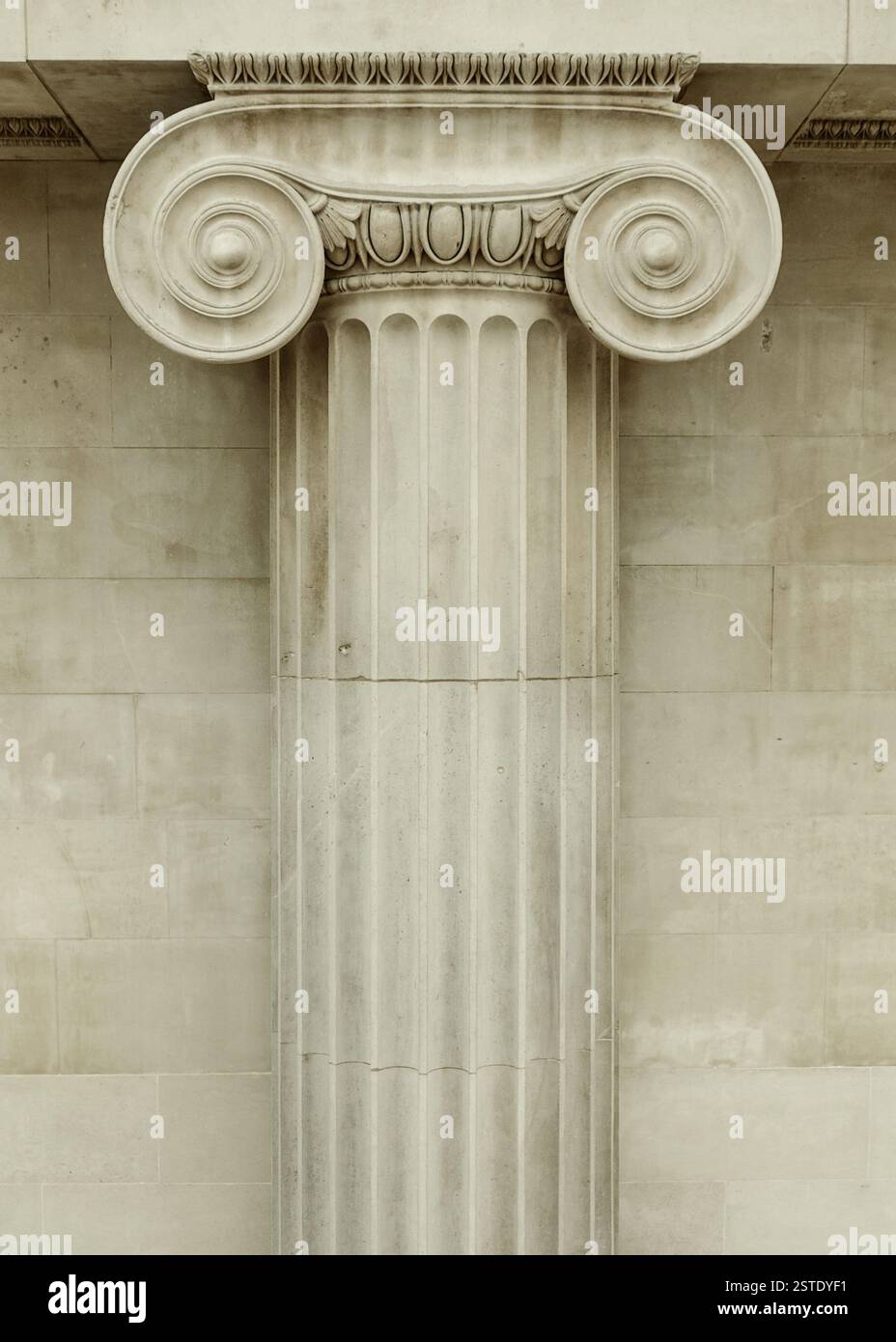 Fluted ionic pilaster hi-res stock photography and images - Alamy