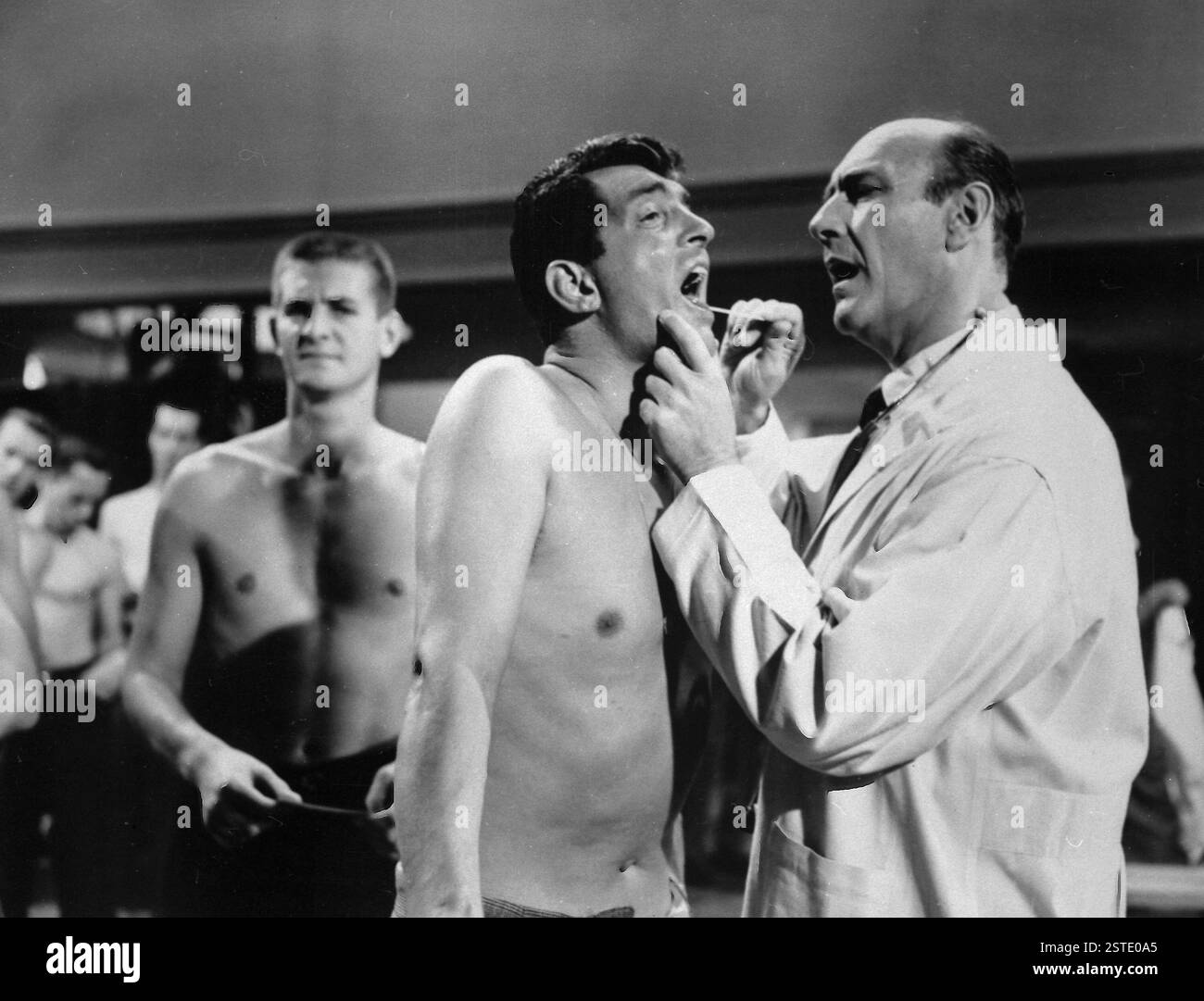 Young lions 1958 dean martin hi-res stock photography and images - Alamy