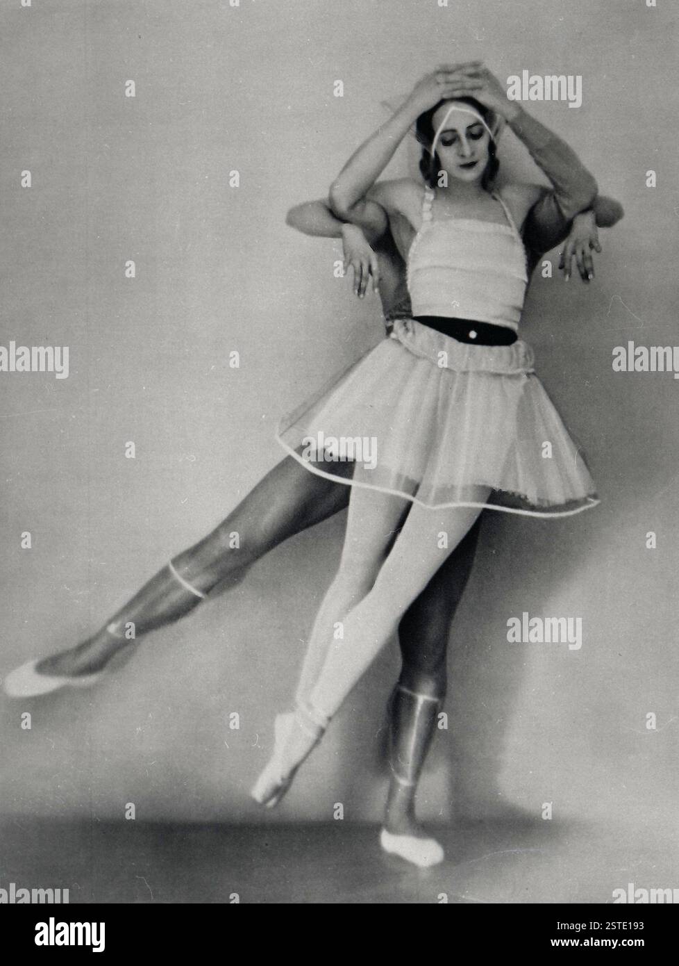 Russian ballet dancers Olga Spessivtseva and Serge Lifarin in the ...