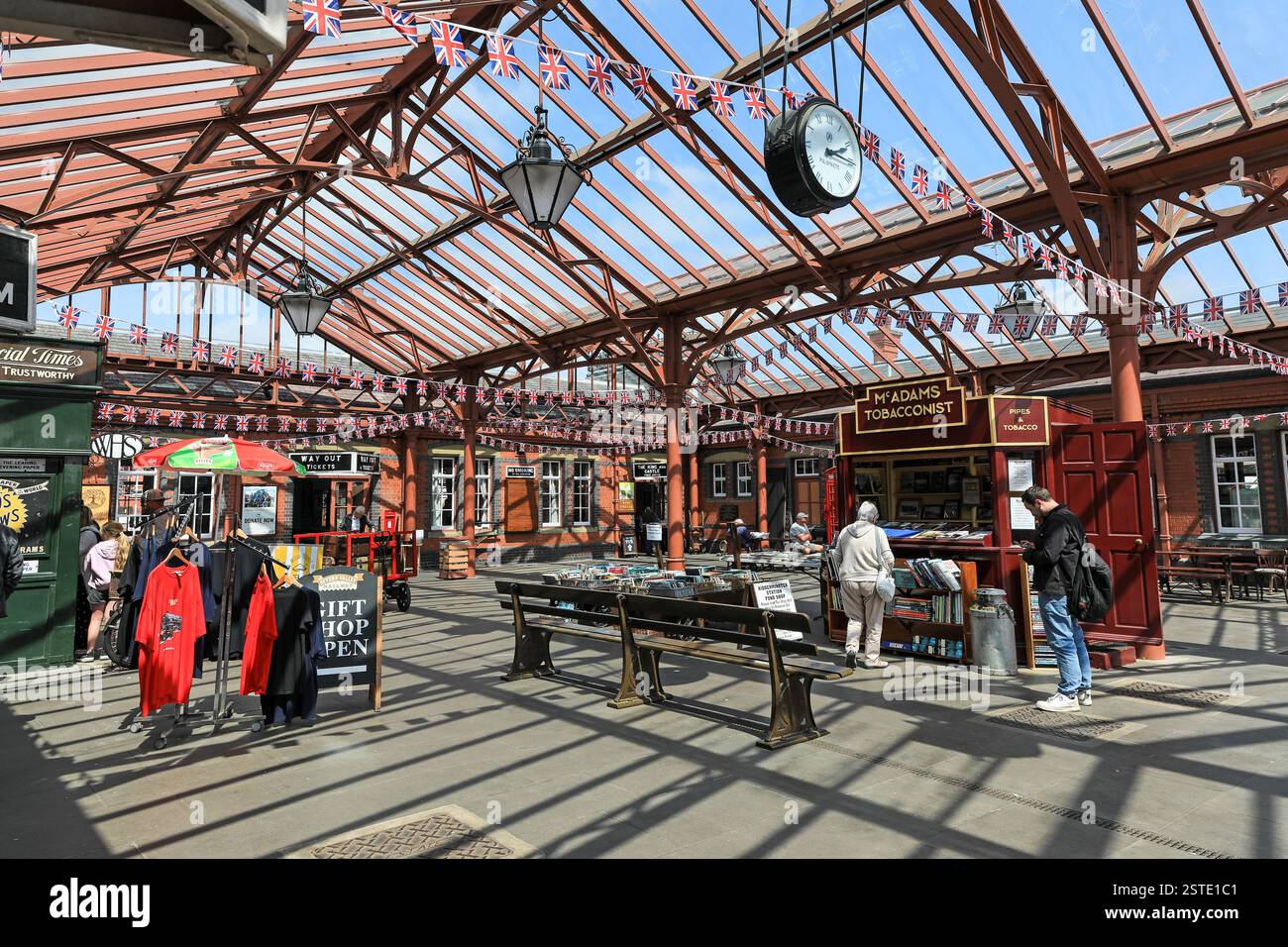 Inside Kidderminster Station, Severn Valley Railway, Worcestershire ...
