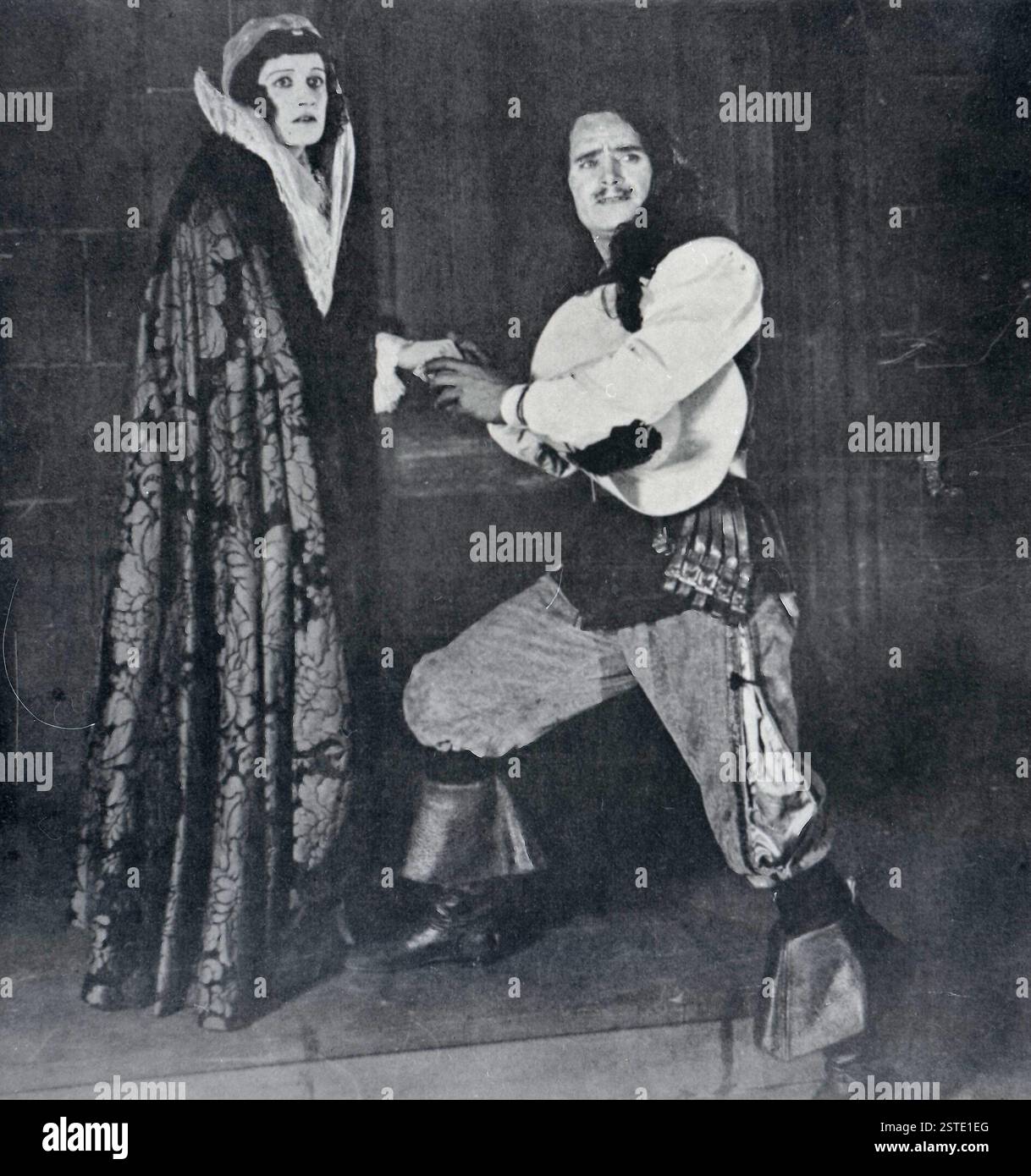 American actress Marjorie Daw and Douglas Fairbanks in the movie A ...