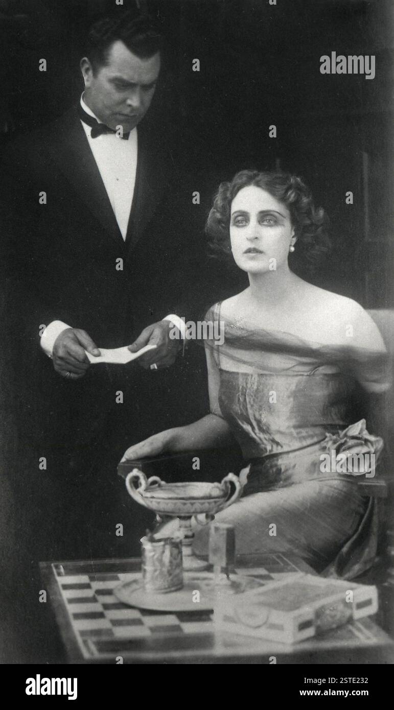 Italian actors Pina Menichelli and Livio Pavanelli in the movie La ...