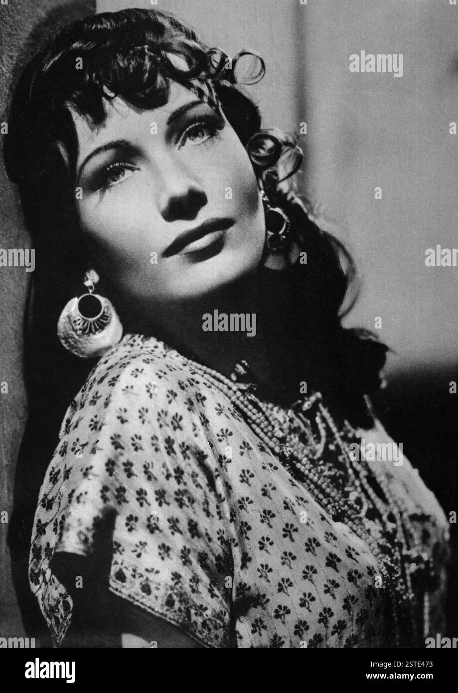 Norwegian-American actress Sigrid Gurie in the movie Algiers, USA 1938 ...
