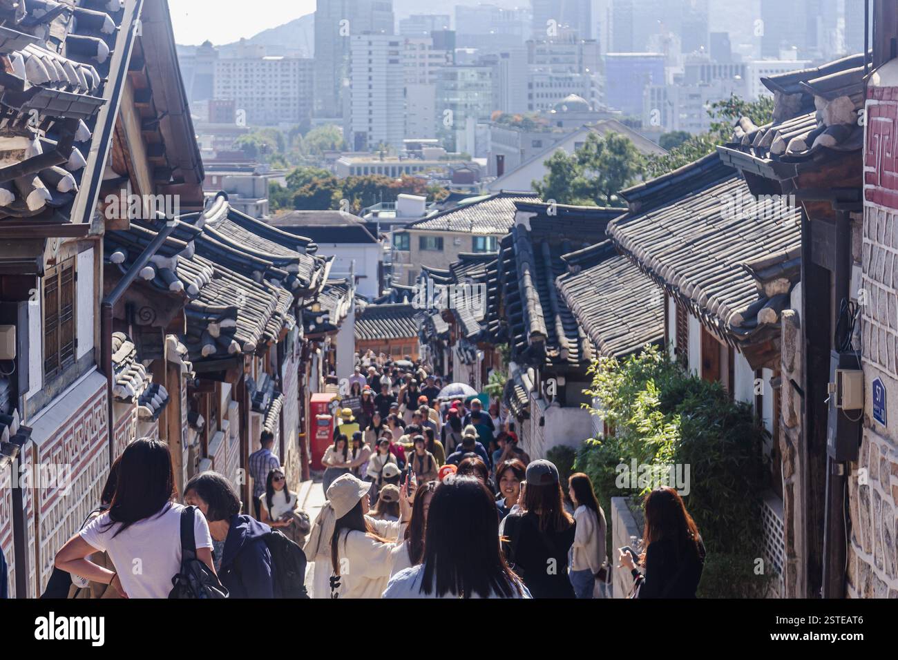 Seoul, South Korea - October 26, 2024: Bukchon Hanok Village ...