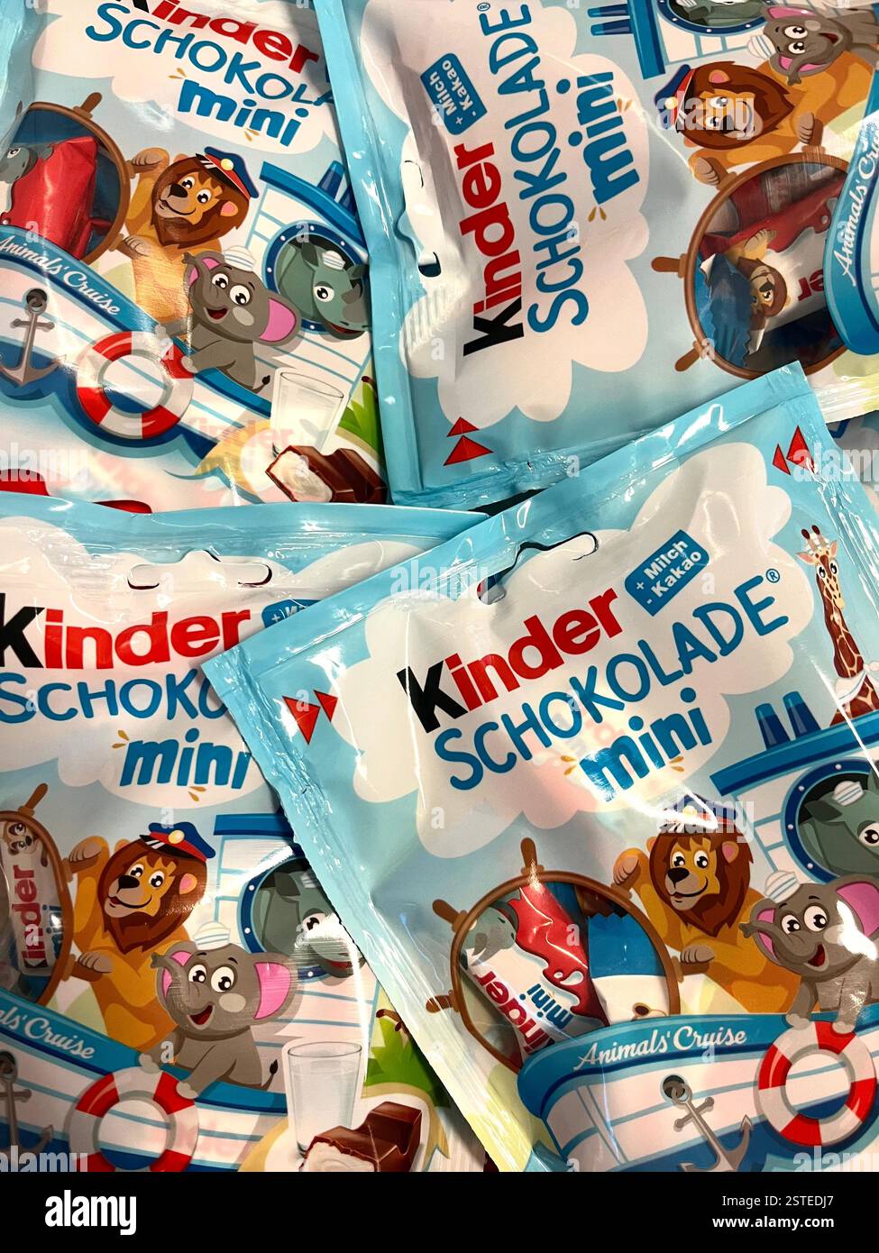 Kinder chocolate mini, Kinder, new packaging, new Kinder, shopping ...