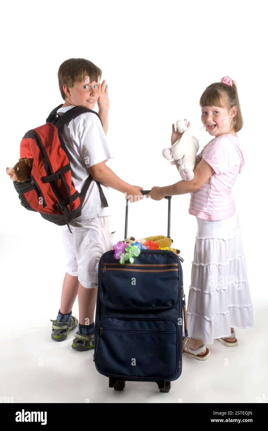 Kids on vacation with suitcase and animals hi-res stock photography and ...