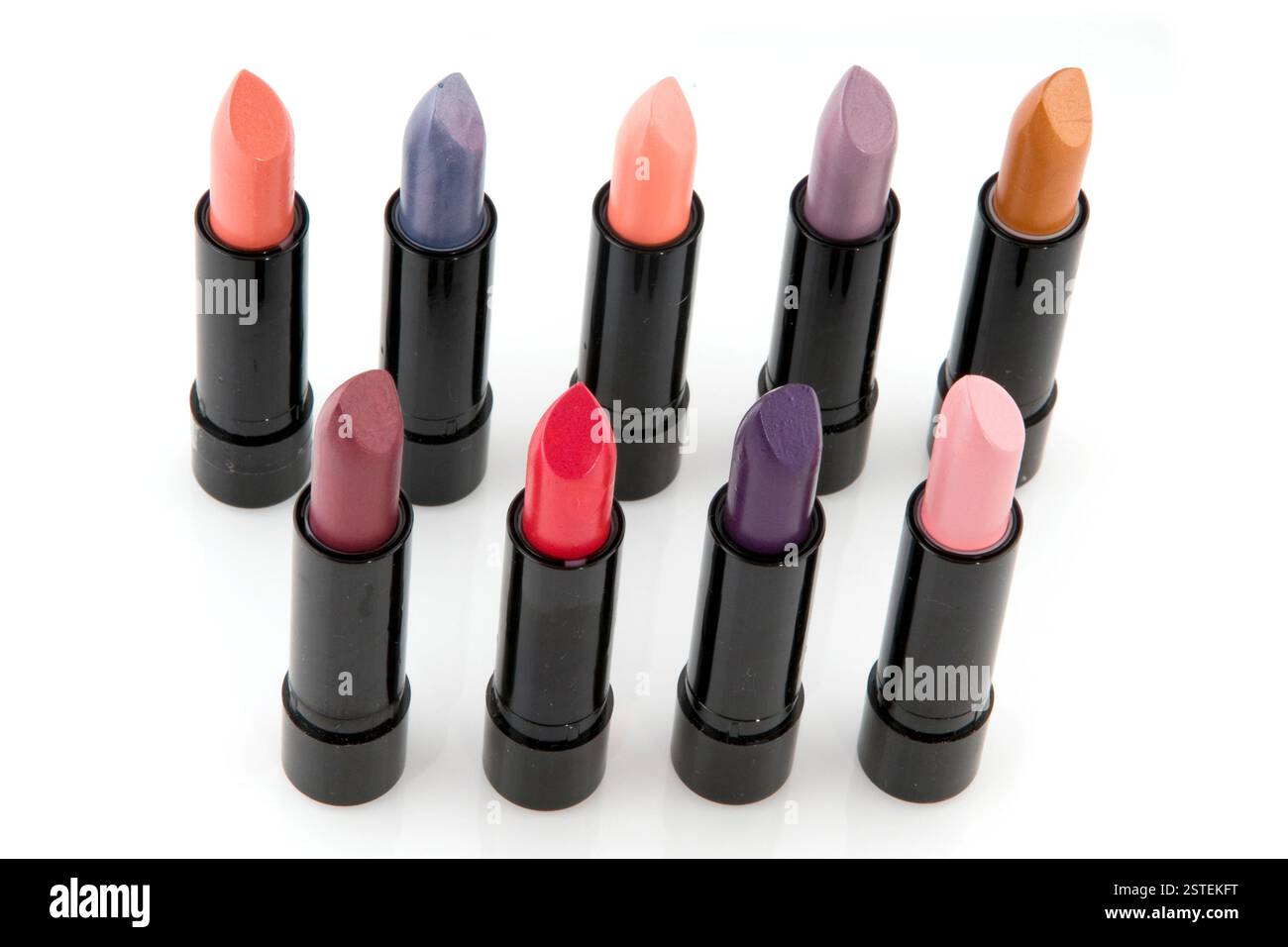 Lipsticks in fashion colors hi-res stock photography and images - Alamy