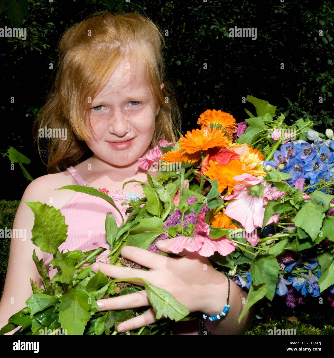 Lovely bunch of flowers hi-res stock photography and images - Alamy