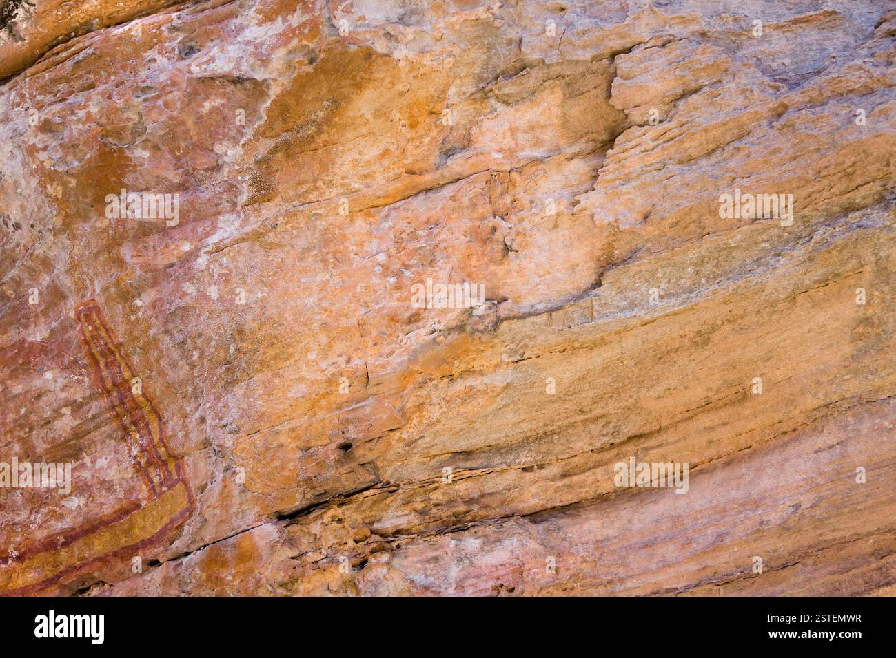 Cave texture hi-res stock photography and images - Alamy