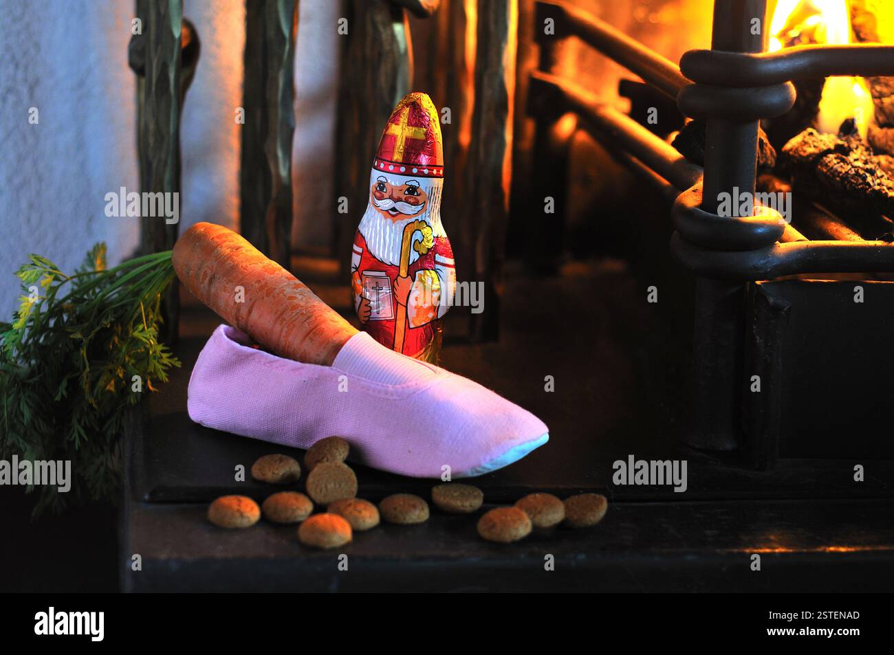 Sinterklaas shoe hi-res stock photography and images - Alamy