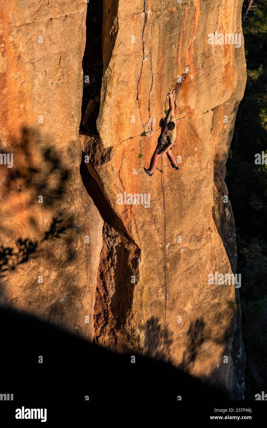 Dolor cabeza hi-res stock photography and images - Alamy