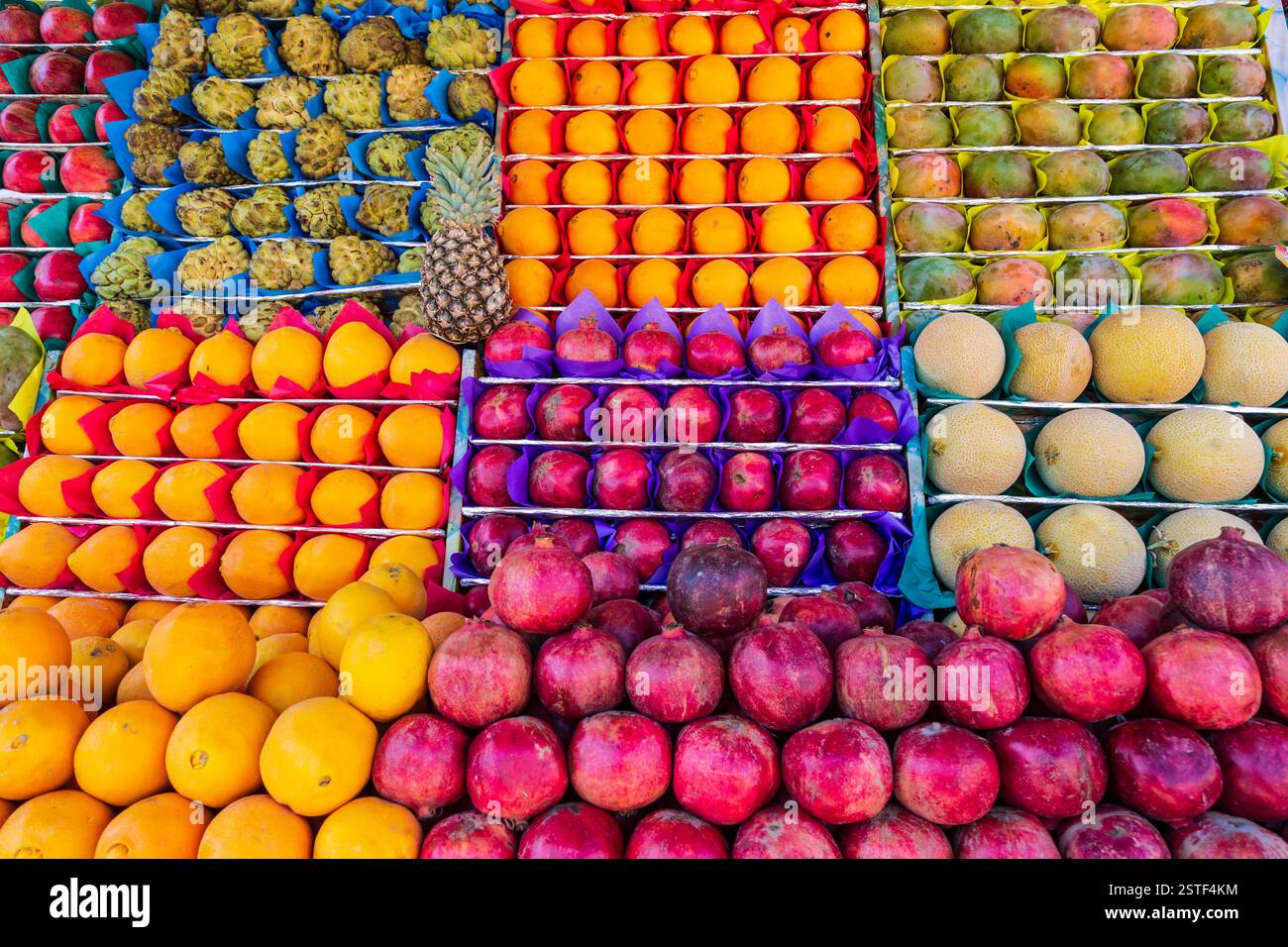 Fruit stall on the Old market in Sharm el Sheikh, Egypt Stock Photo - Alamy