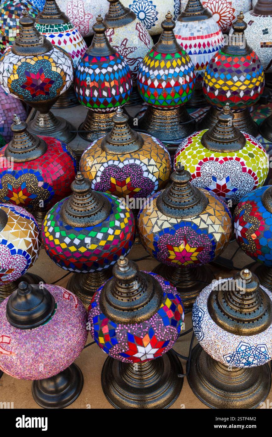 Market With Many Traditional Colorful Handmade Lamps And Lanterns ...