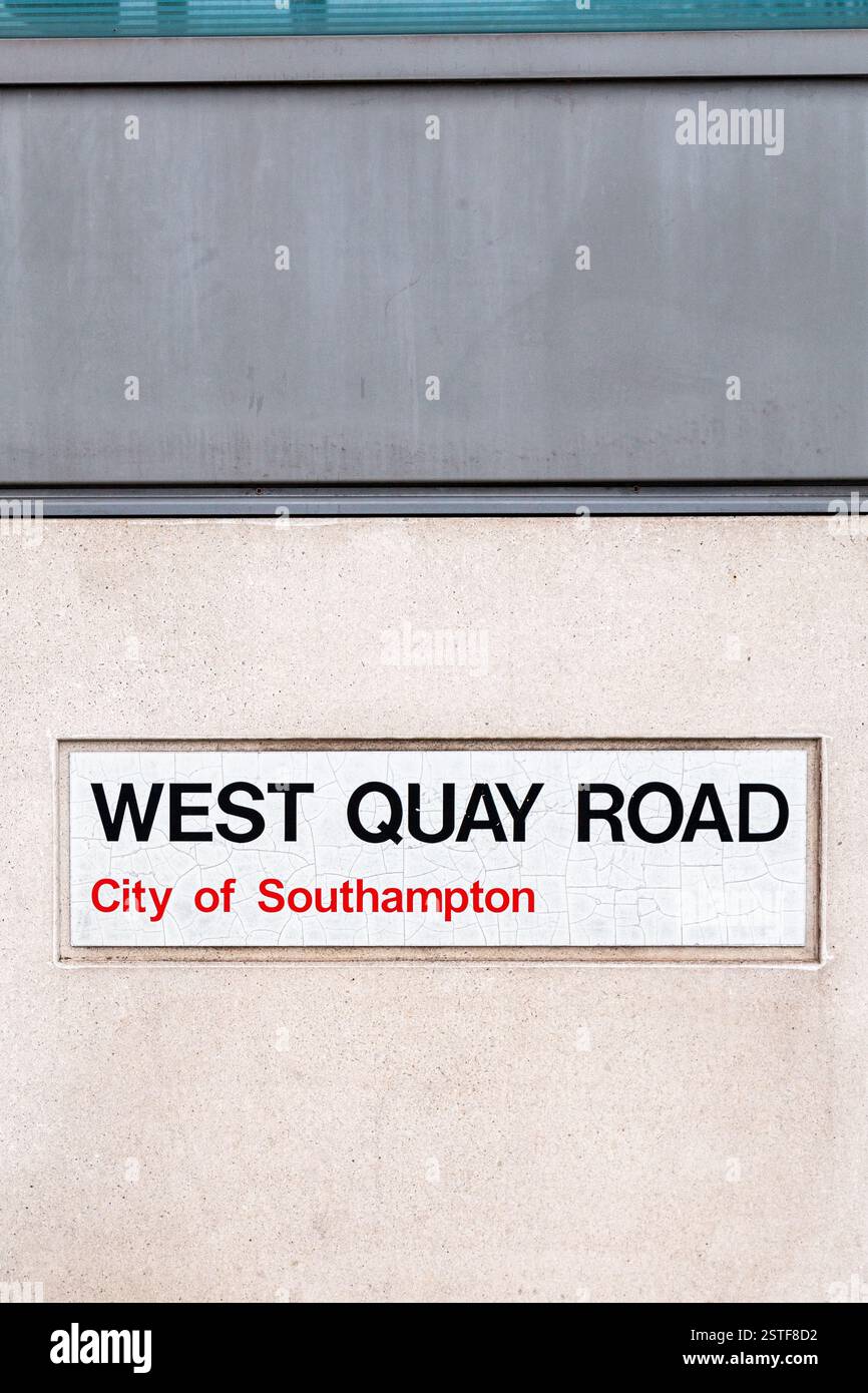 West quay road hi-res stock photography and images - Alamy