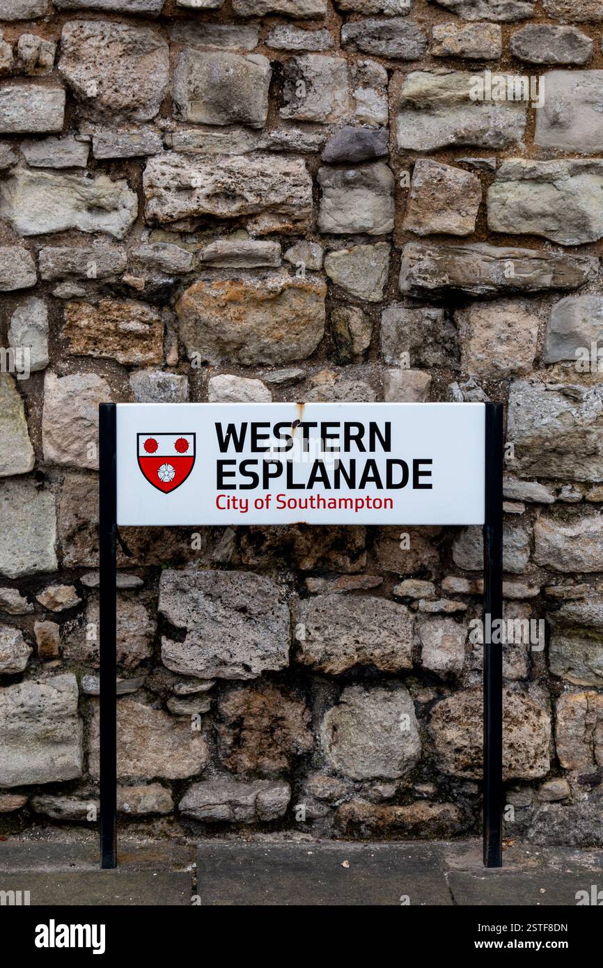 Western Esplanade, street sign in Southampton, England, UK Stock Photo ...