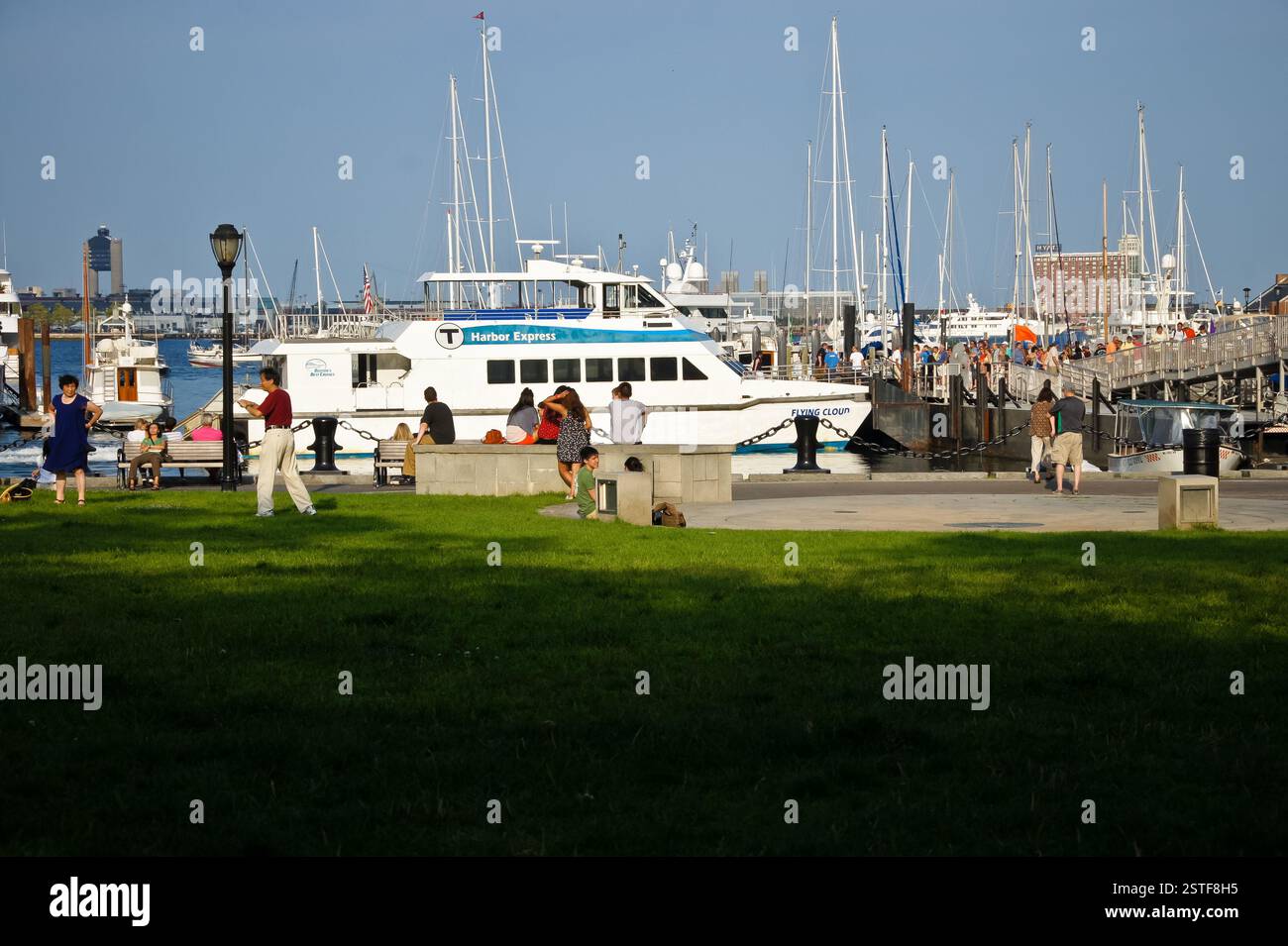 Harbor Express sign, Clown figure on a platform, Symbolic of ...